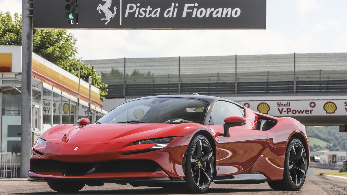 Exclusif : Tous les secrets de la Ferrari SF90 Stradale - L'Automobile ...
