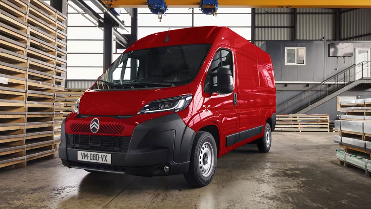 Du camping-car au BTP : le Citroën Jumper, couteau suisse des ...