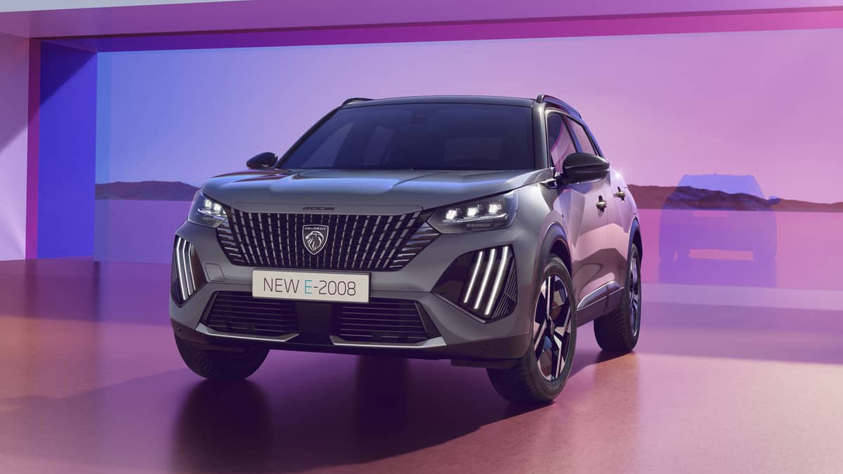 Peugeot 2008 restylé : non pas une, mais deux versions électriques au ...