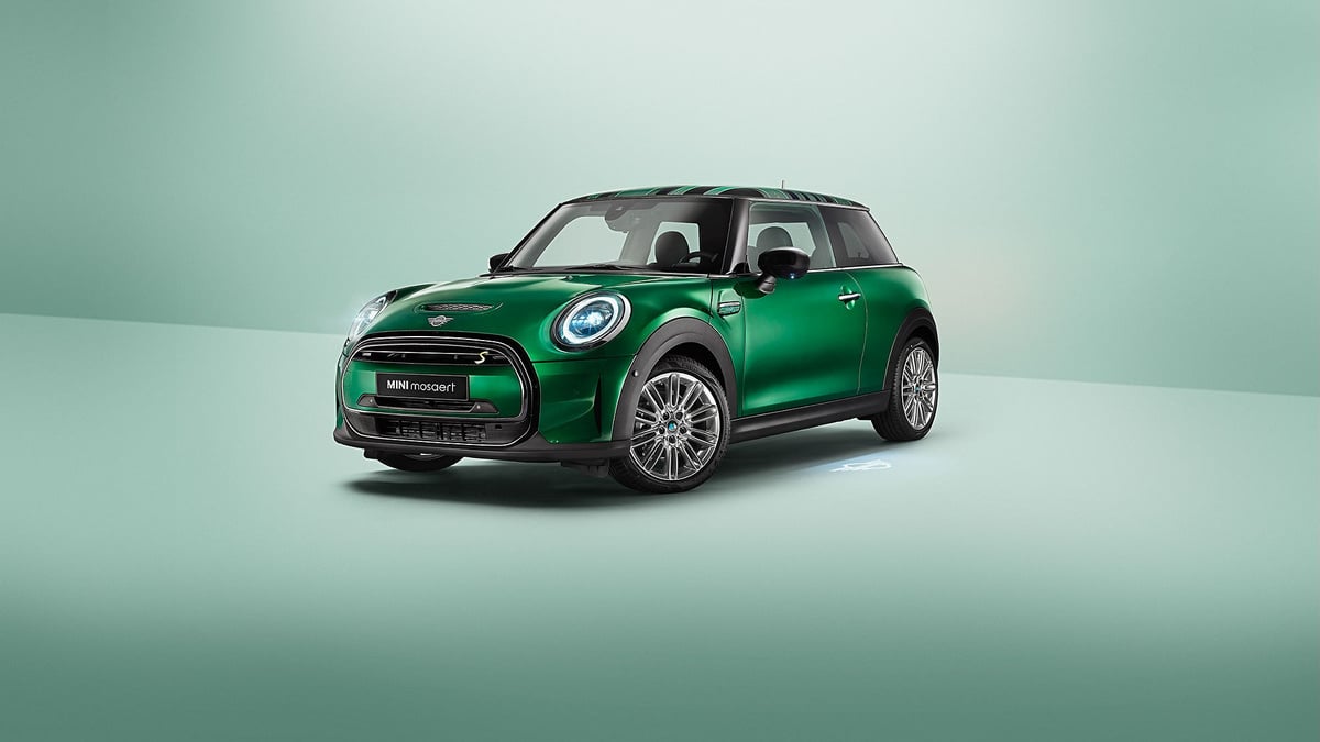 Mini électrique : une collection capsule avec Stromae - L'Automobile ...