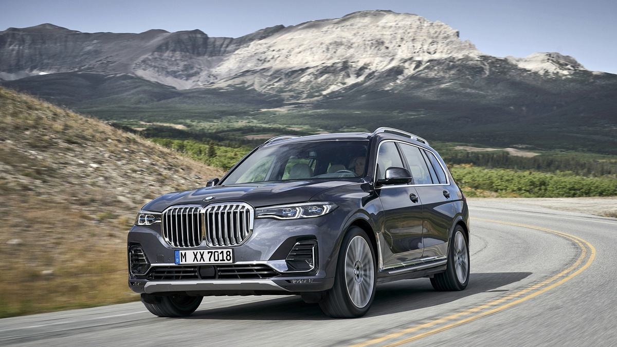 Le SUV géant BMW X7 dévoile ses lignes et ses prix - L'Automobile Magazine