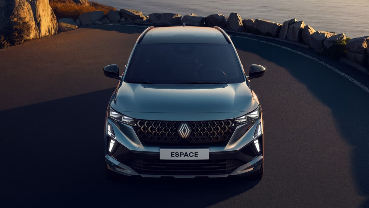 Renault Espace restylé (2025) : quels sont ses prix et ses nouveautés ...