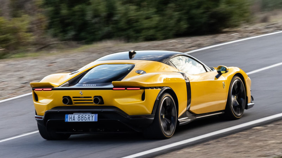 Essais Ferrari 849 Testarossa 2026 - L'Automobile Magazine