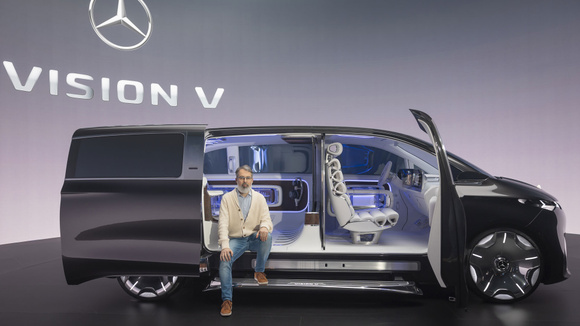 Mercedes-Benz Vision V : bienvenue à bord du van qui s’habille en ...