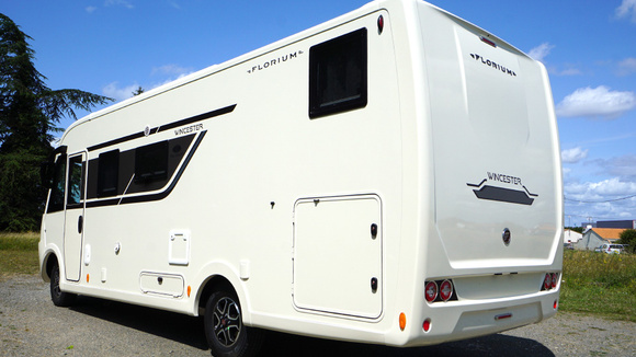 Taxe sur les camping-cars en France : une pétition a été lancée ! - L ...