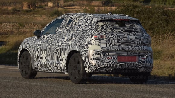 Volkswagen ID.Cross : premières images du futur petit SUV 100% ...
