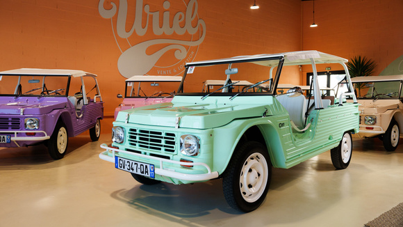 La Méhari Eden électrique fait le show à Royan - L'Automobile Magazine
