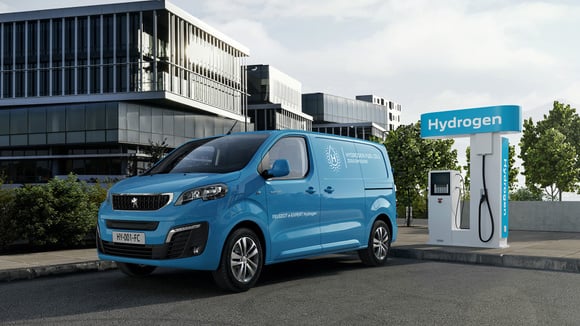 Fiche technique Peugeot Expert de 2024 : Peugeot Expert Fg Ph2 XL 2.0 ...