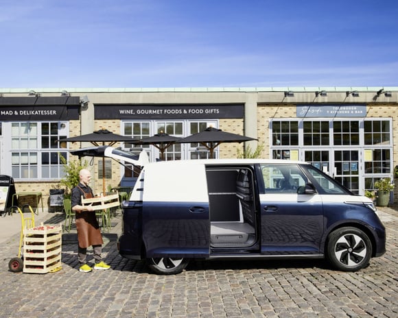 Essai Volkswagen ID. Buzz Cargo : un amour de VU ! - L'Automobile Magazine