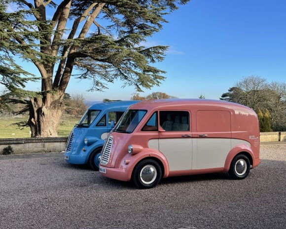 Morris JE : le van électrique concurrent du Volkswagen ID. Buzz arrive ...