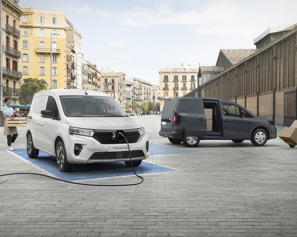 Nissan Townstar : l'autre cousin du Kangoo - L'Automobile Magazine